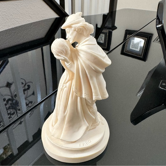 Art | Vintage Faro Italian Kissing Romeo Juliet Figurine Sculptur ...